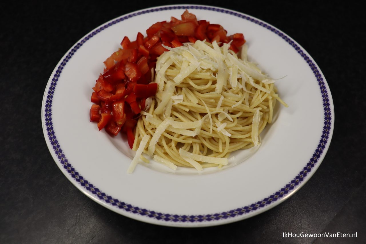 Spaghetti met Marmite van Nigella - Ik hou gewoon van eten